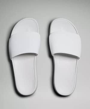 Reviewing lululemon Slides: lululemon Restfeel Slides - The Sweat Edit